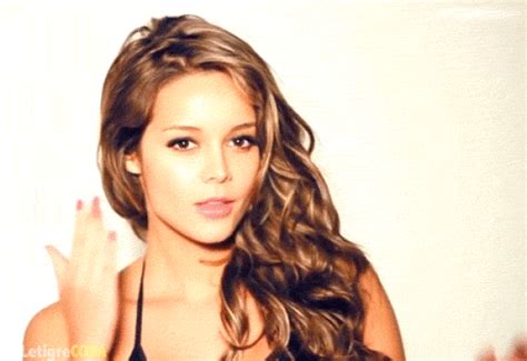Hot Girls Are Here For You 44 S