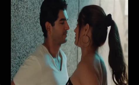 Arushi Handa Sexy Scene In Roohaniyat Aznude