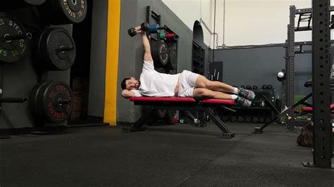 Горизонтальное отведение плеча с гантелью лежа на боку Youtube