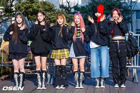 오늘 스테이씨 뮤직뱅크 출근길 연예이슈 수다방 네모판