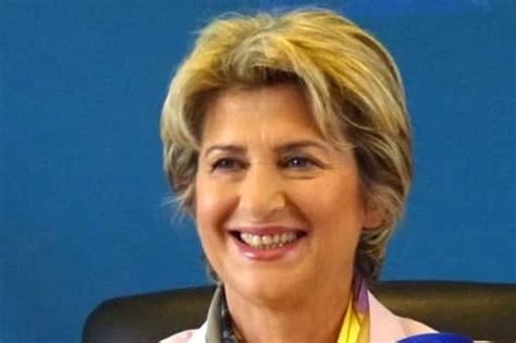 Две сдружения върнаха парите на ММС по младежките проекти