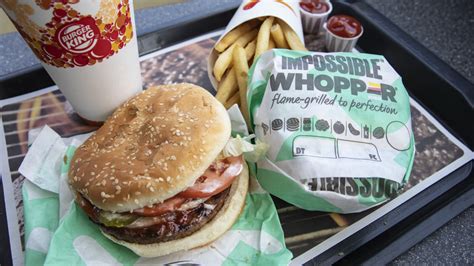Whopper Vs Impossible Whopper Whats The Difference