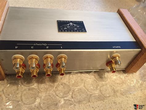 Line Router Switch Rca Photo 4330752 Canuck Audio Mart