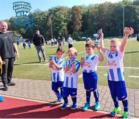 Das Hammertal Strahlte Am Tag Der Kleinen Sachsen Sv Barkas Abt Fussball