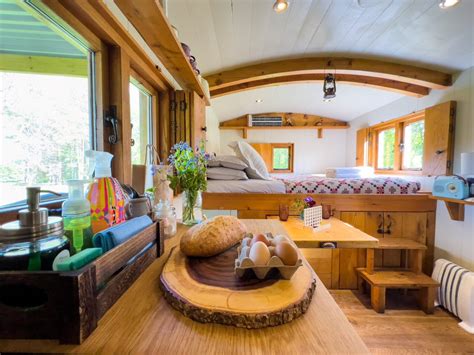 Hesleyside Huts Unique Treehouse Cabin And Hut Retreats In Northumberland