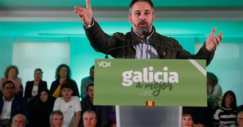 Abascal Rebautiza Al Pp Como Derechita Estafadora Por Los Contactos