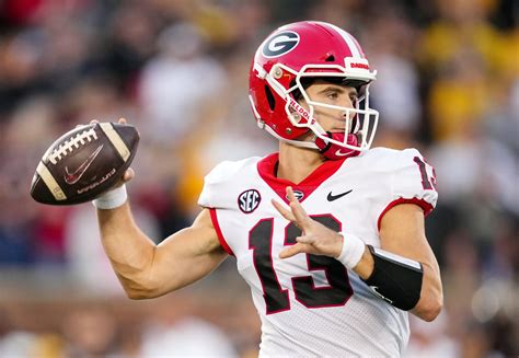 Stetson Bennett Called Out By Fans On Twitter As No 1 Georgia Narrowly