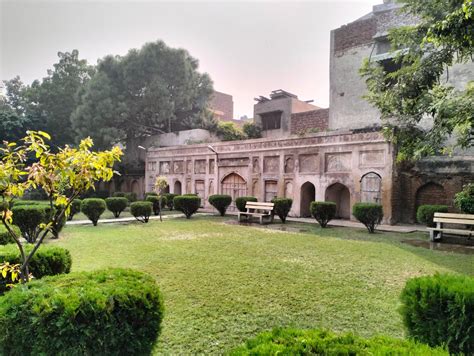 History And Decline Of Mahabat Khans Garden In Lahore