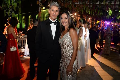 Fernanda Keller Se Surpreende Com Baile Do Copa “não Esperava Essa Animação” Quem Carnaval 2016