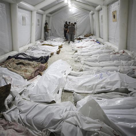 Blast At Gaza Hospital Kills More Than 500 Palestinian Officials Say Wsj