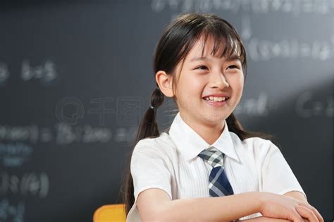 白昼高清图片 小学生在教室里上课 人像图片免费下载格式1024像素编号66989200 千图网 白昼高清图片 小学生在教室里上课 人像图片免费下载格式1024像素编号66989200 千图网