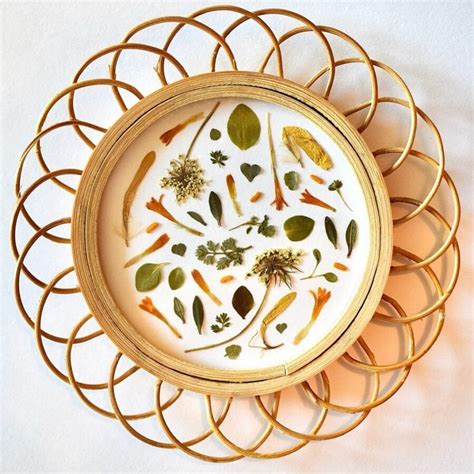 Mini Monde Vert Pistil Et Pastel