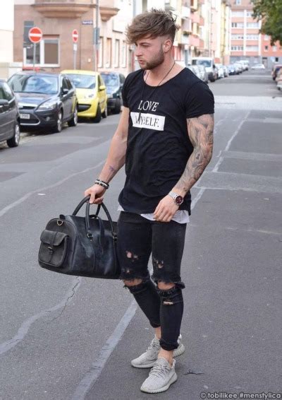Handsome Guy With Tattooed Sleeve And Ripped Jeans Tumbex
