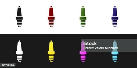 흑백 배경에 격리된 자동차 스파크 플러그 아이콘을 설정합니다 자동차 전기 촛불 벡터 강철에 대한 스톡 벡터 아트 및 기타 이미지 강철 건강관리와 의술 검은색 Istock