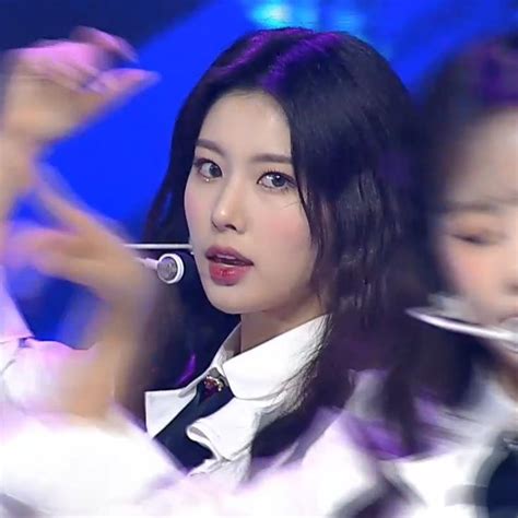 Pin De Elle （╹ ╹）♡ En Hyewon