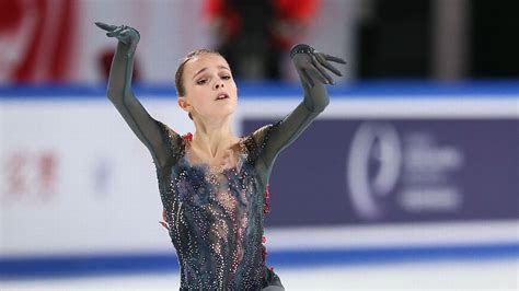 Anna Shcherbakova Leads Short Program At Cup Of China Espn