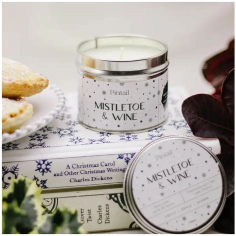 Mistletoe And Wine Candle Classic Tin Trinkets And Treasures Ltd