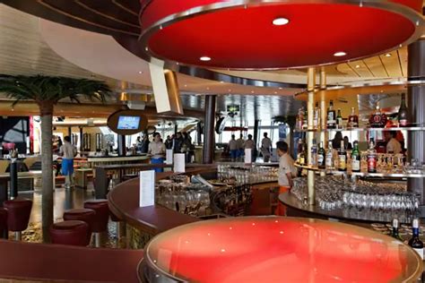 Bars & Lounges | AIDAmar | Kreuzfahrtschiff-Bilder