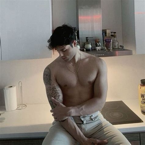 15 Frictional Man💘 Ideas Poses For Men Beautiful Men Photography Poses For Men