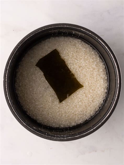 How To Make Sushi Rice With A Rice Cooker Sushi Staycation