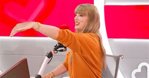 Taylor Swift Gushes Over Travis Kelces Surprise Proposal And Ring