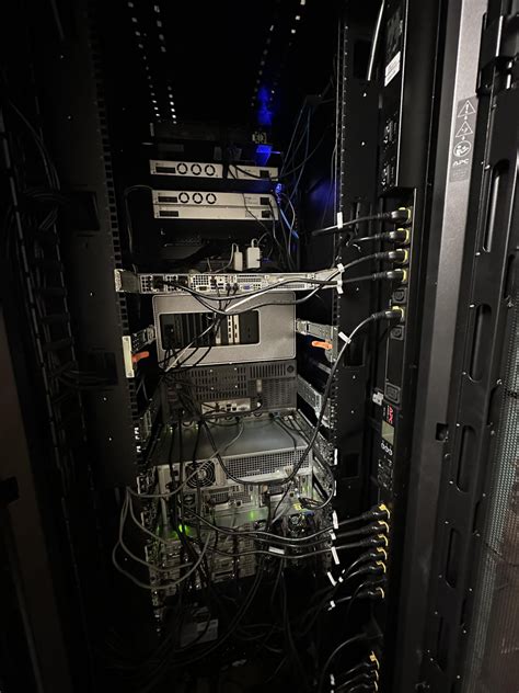 Version 1 Up And Running R Homelab