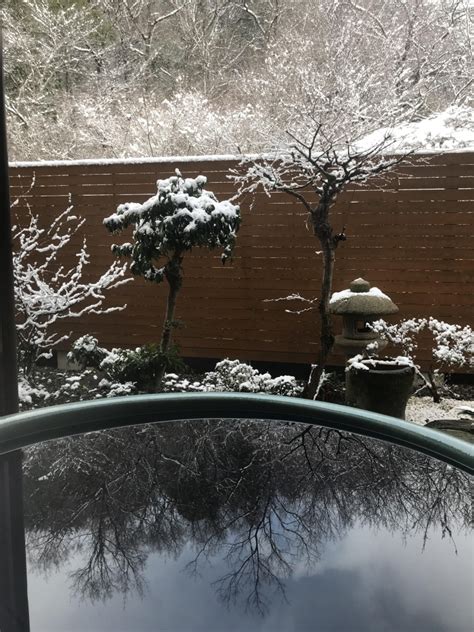 今年二度目の雪が降りました 土柱ランド 女将日記