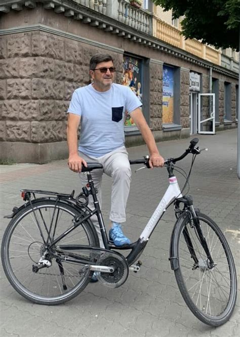 Відомий лучанин шукає вкрадений велосипед