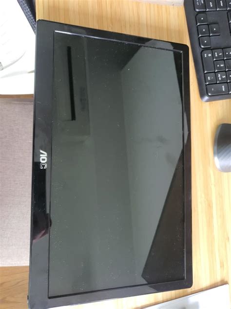 Aoc Portable Monitor Computers And Tech Parts And Accessories Monitor Screens On Carousell