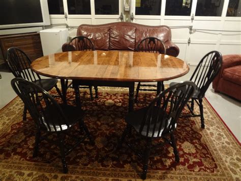 Heir And Space Solid Maple Dining Set
