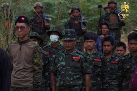 Red ရန်ကုန်တိုင်းစစ်ဌာန ၅၁၀၁ တပ်ရင်းမှ ဒုတပ်ခွဲမှူး အောင်မြတ်မင်းနှင့် တပ်စိတ်မှူး စည်သူဇော