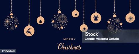 메리 크리스마스와 새해 복 많은 새해 눈송이 스타 와 공 디자인과 Xmas 배경 0명에 대한 스톡 벡터 아트 및 기타 이미지 0명 12월 12월 31일 Istock