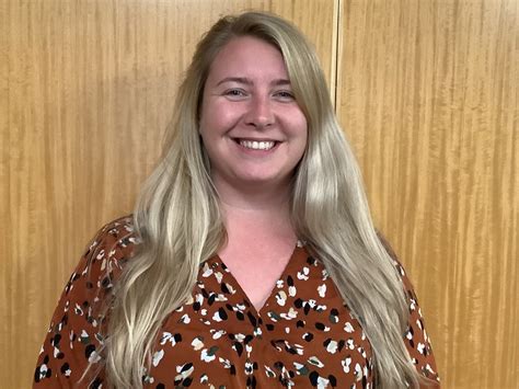 Jenny Lane Starting School At Whiteness