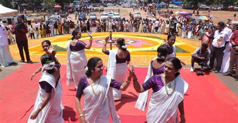 Thrissur Decorates Thekkinkadu With 60ft Pookkalam To Welcome Onam