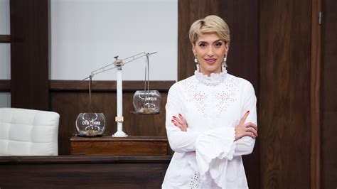 Баща обявява дъщеря си за луда в Съдебен спор Nova