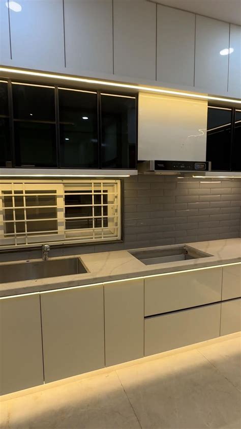 Full Modular Kitchen In Acrylic Finish