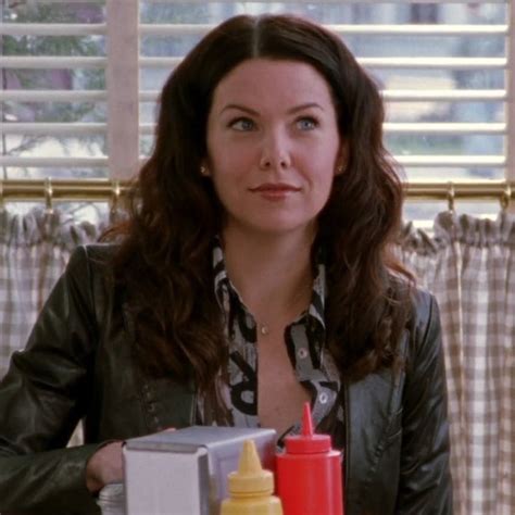 Lorelai Gilmore Girlmore Girls Gilmore Girls Fashion Gilmore Girls