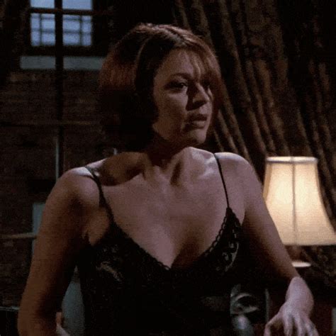 Jane Leeves Daphne Moon Gif Jane Leeves Daphne Moon Frasier