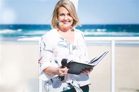 Libby Cornish Celebrant Hunter Valley Au
