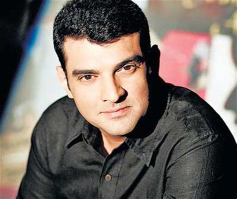 Siddharth Roy Kapoor Doesnt Rule Out Rowdy Rathore Sequel