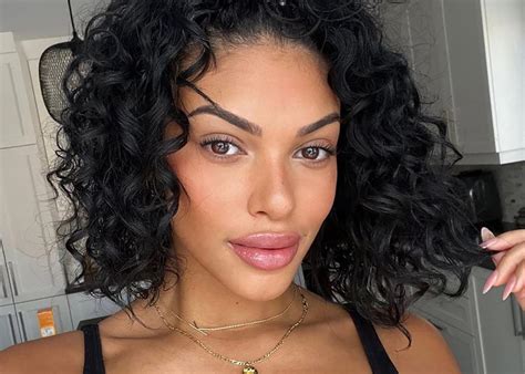 Maya Charless Instagram Twitter And Facebook On Idcrawl