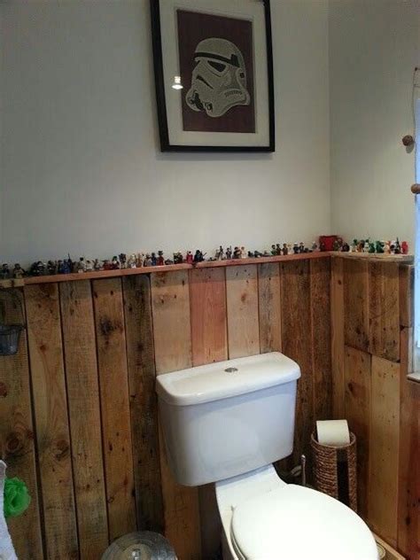 Wooden Pallet Cladding For A Rustic Bathroom