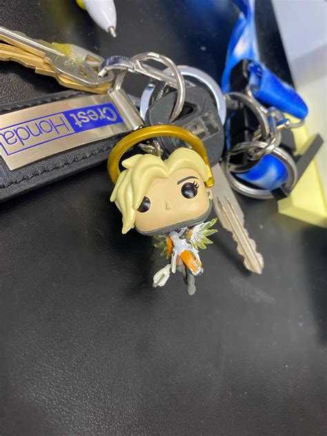 Shes So Tiny 😳🥴 Roverwatchcirclejerk