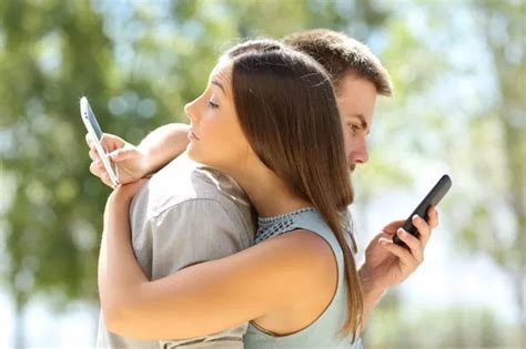 What Does A Non Exclusive Relationship Mean And What Are The Pros And Cons To Watch Out For