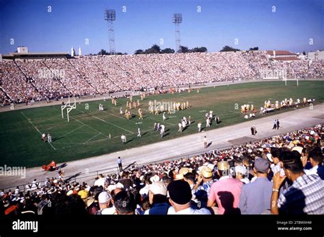 San Francisco Ca September 28 General View As Fans Look On During