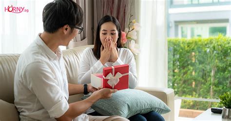 Enhancing Sex According To Your Partner S Love Language Horny Sg