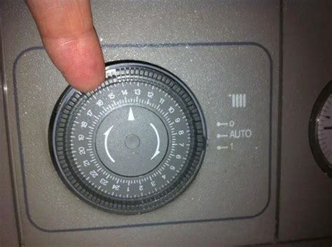 Pushing The Pins In To Set The Timer DIYnot Forums