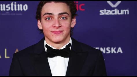 ورزش از نگاه ادیب زاده چهارشنبه۲۳بهمن Youtube