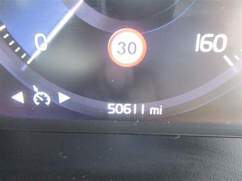 Used Volvo Xc40 R Design T3 Nk68kka