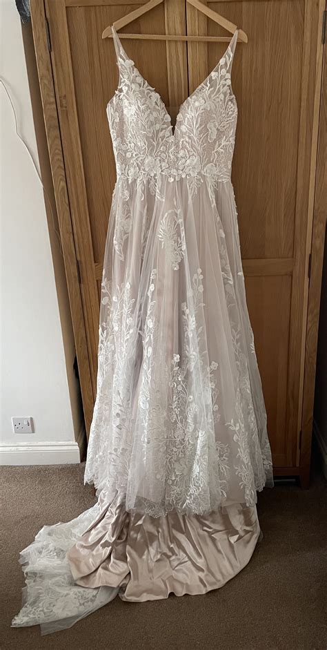 Madi Lane New Wedding Dress Save Stillwhite